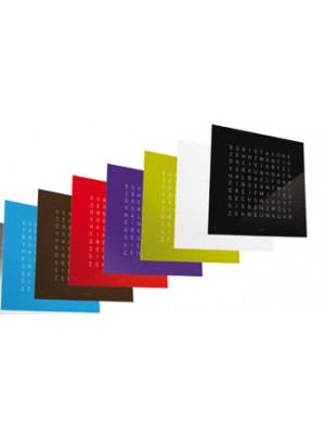 QLOCKTWO by Marco Biegert & Andreas Funk. Tijd in woorden klok.