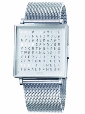 QLOCKTWO by Marco Biegert & Andreas Funk. Tijd in woorden klok.